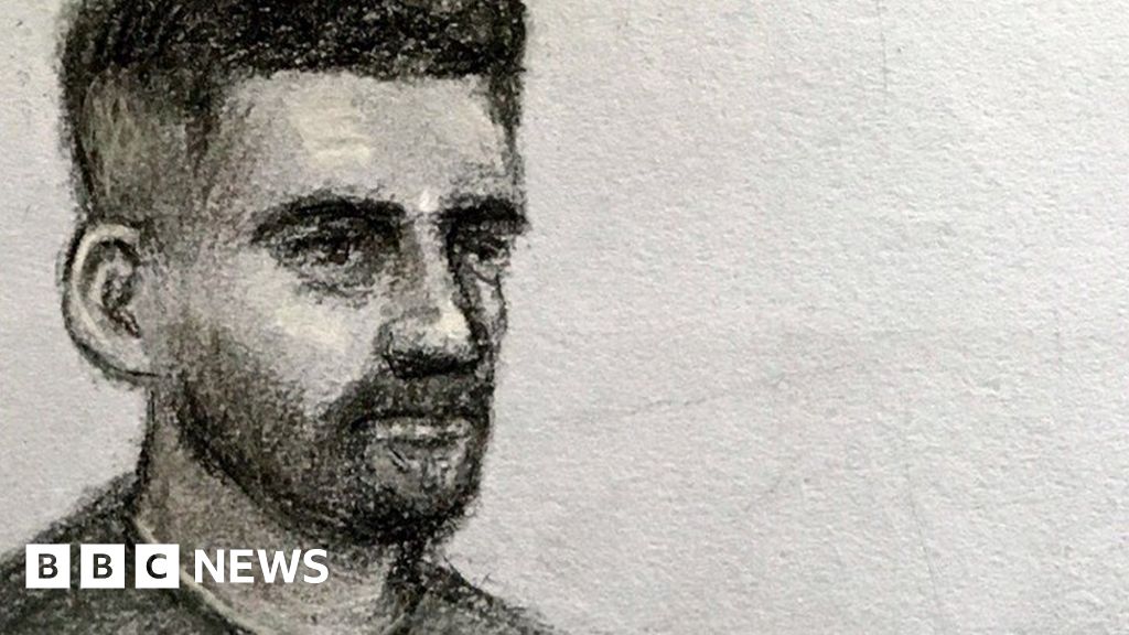 People-smuggling suspect remanded ahead of extradition hearing - BBC News