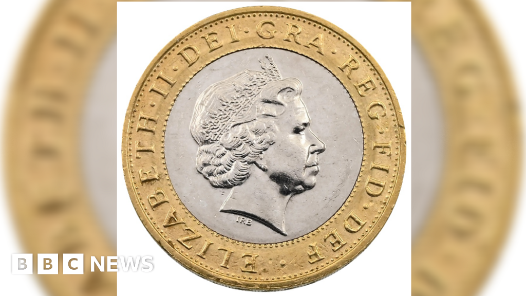 Rare £2 Kitchener coin with mistake to be sold at auction - BBC News