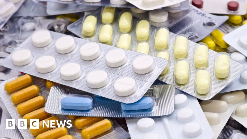 Review of NHS drugs assessment ordered - BBC News
