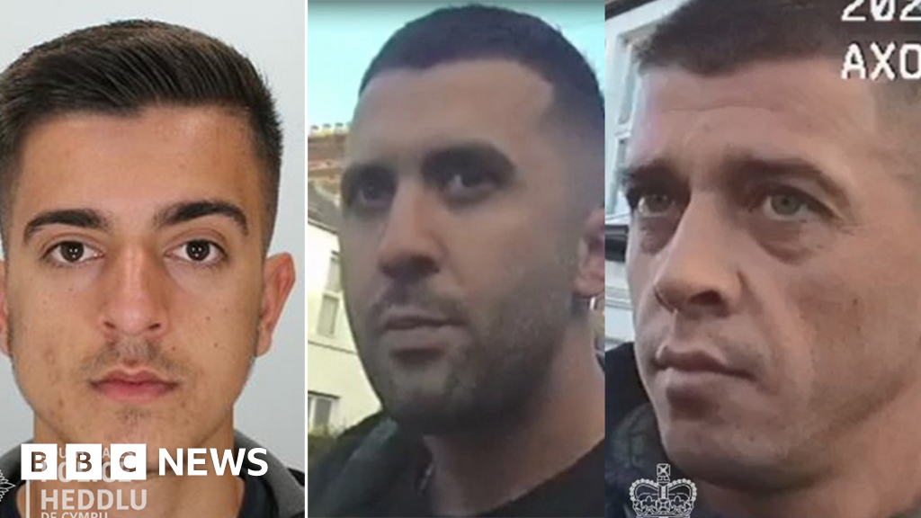 Penylan murder inquiry: £15k reward offered to find suspects - BBC News