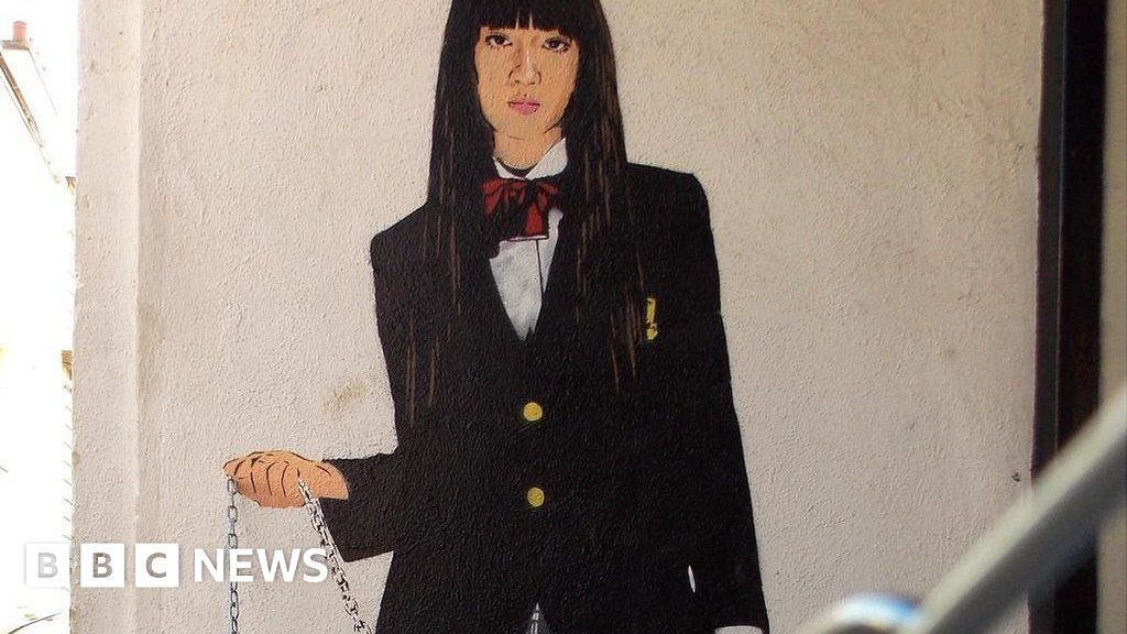 Graffiti artist JPS's work showcased on Google Maps - BBC News