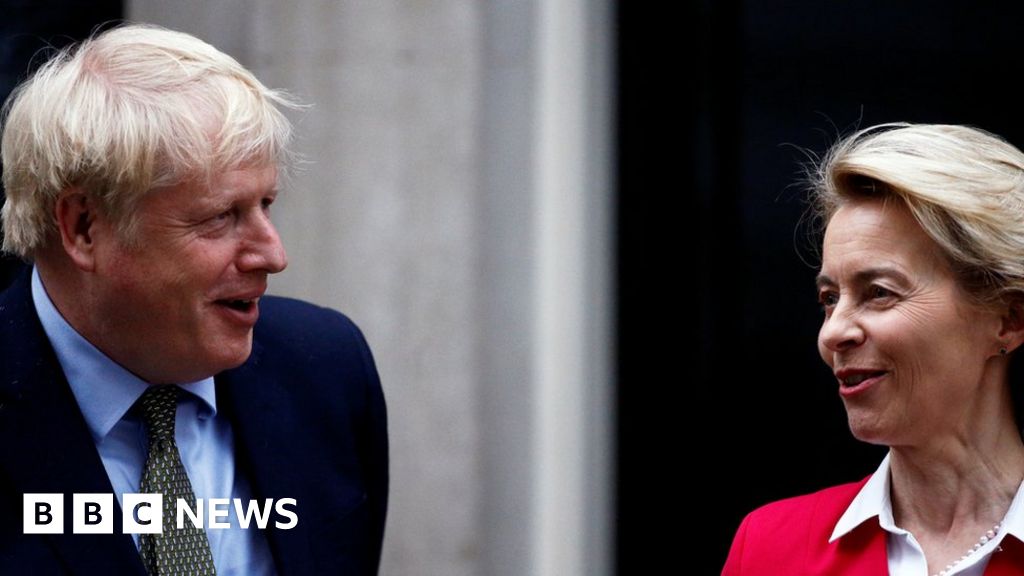 Brexit: UK and EU make one last push for trade deal