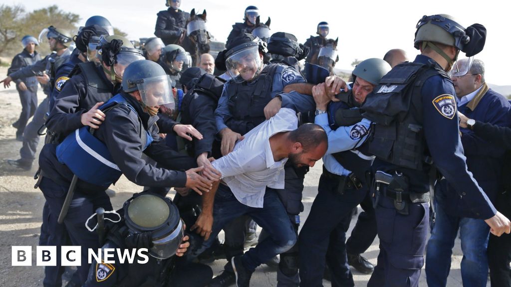 Israeli policeman and Bedouin killed during clashes over demolitions ...