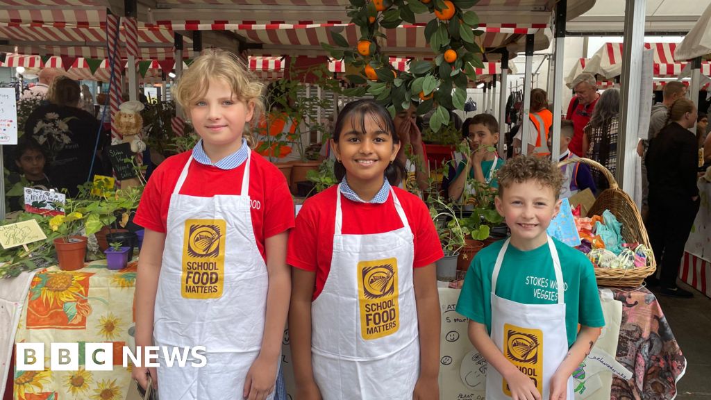 Primary school children take over Leicester Market stalls