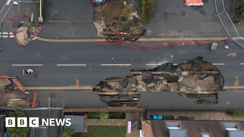 Godstone: Meeting to be held about the growing sinkhole