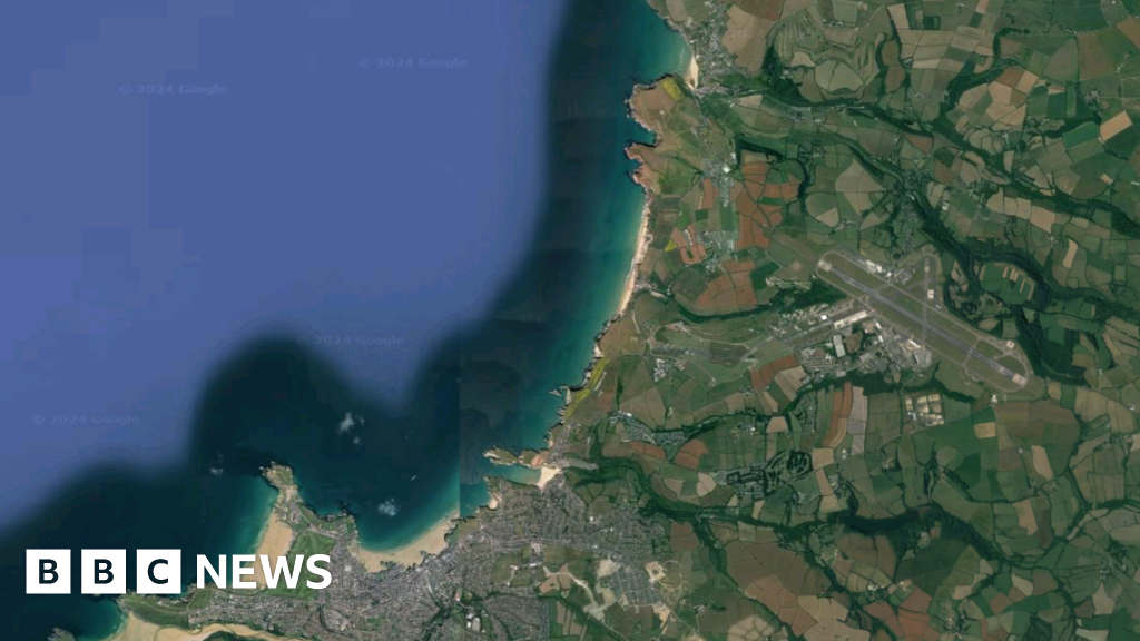 Police find suspected drugs in Cornwall beaches search