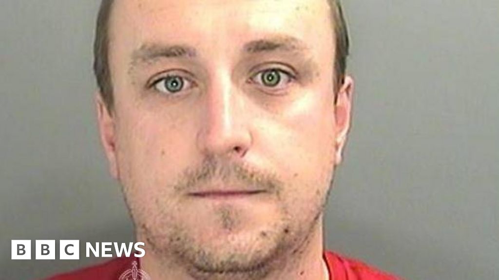 Cardiff teacher jailed for having sex with pupil - BBC News