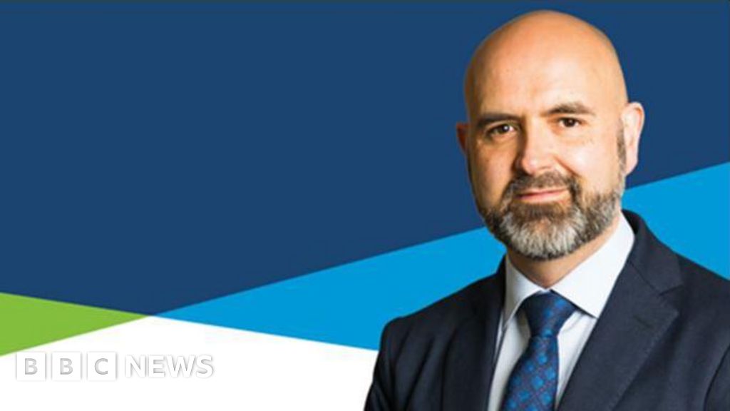 West Sussex: New chief executive appointed at county council - BBC News