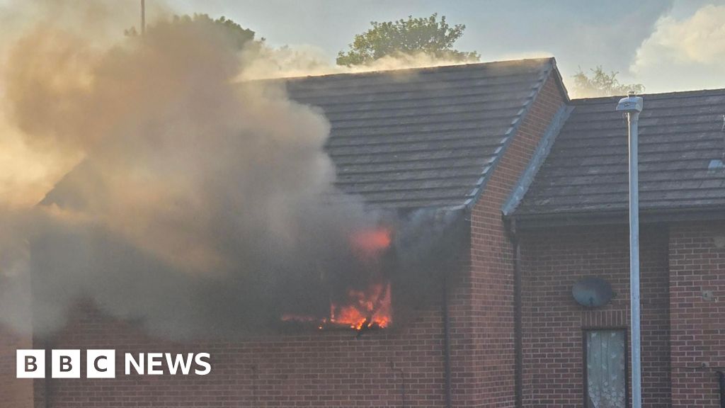 Man treated after fire at Redditch flat - BBC News