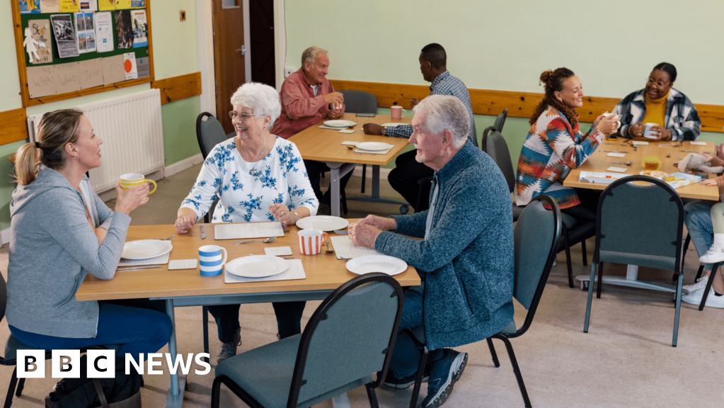 Overhaul of council community services in Elmbridge approved - BBC News