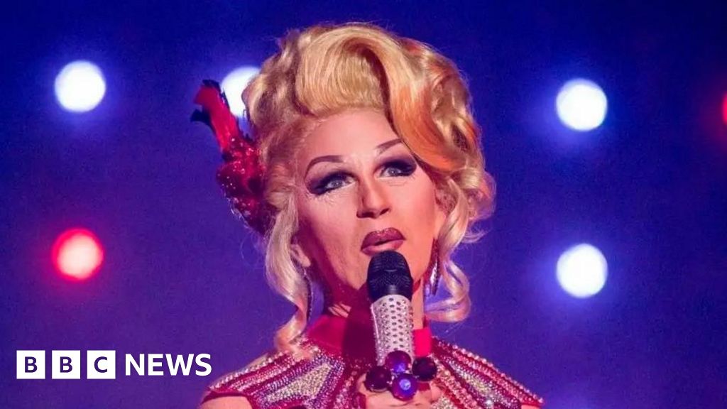 Funny Girls drag queen DJ Zoe retires after 30 year cabaret career