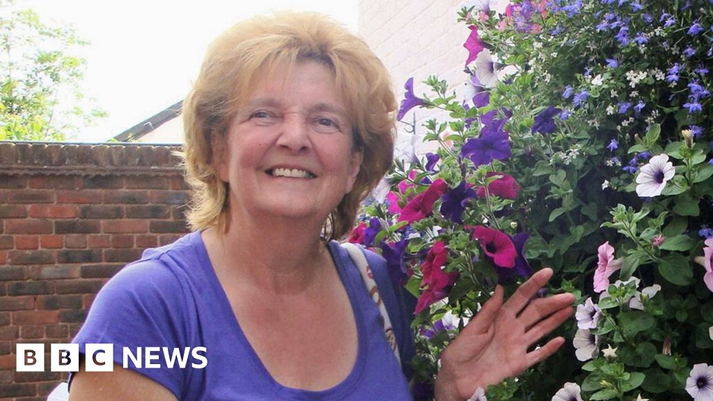 Award-winning Ludlow in Bloom team lose council funding