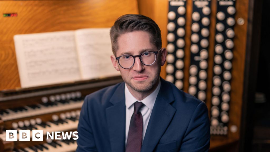 Organist Peter Holder describes playing at Queen Elizabeth II's funeral ...