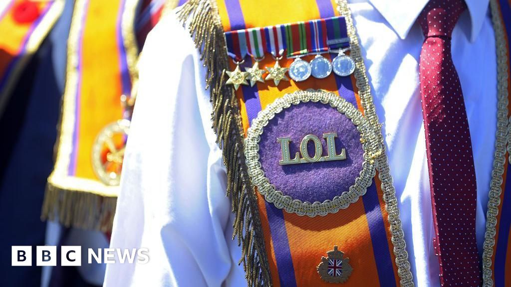 Orange Order: Woman admits defrauding over £50,000 - BBC News