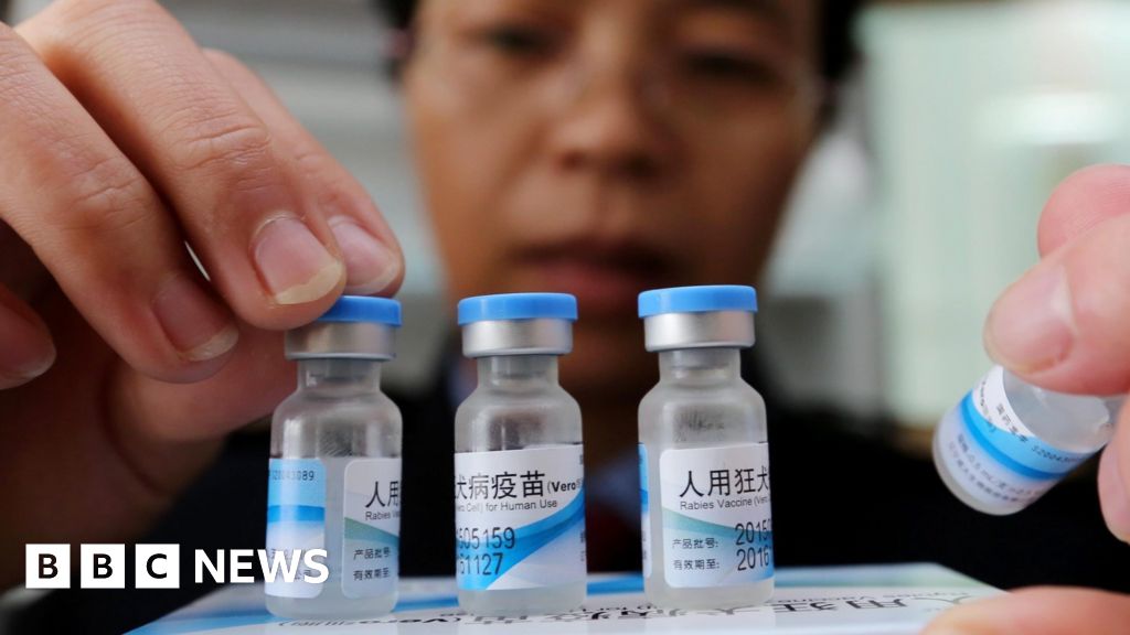 China vaccine scandal dents confidence in health services - BBC News