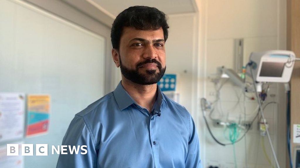 Alder Hey: Inside one of first child 'excess weight' clinics - BBC News