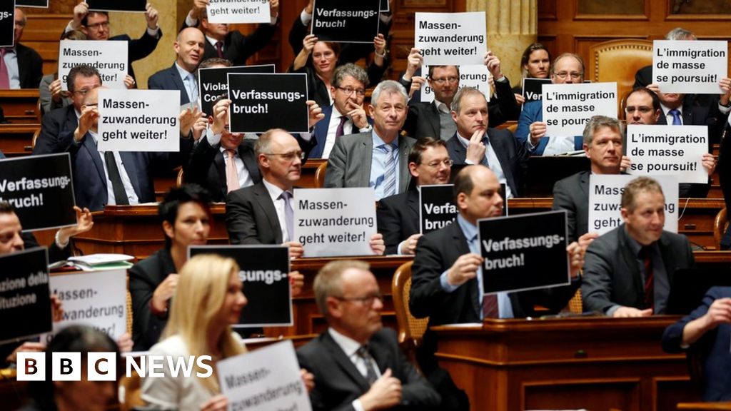 No quotas in 'compromise' Swiss immigration bill - BBC News