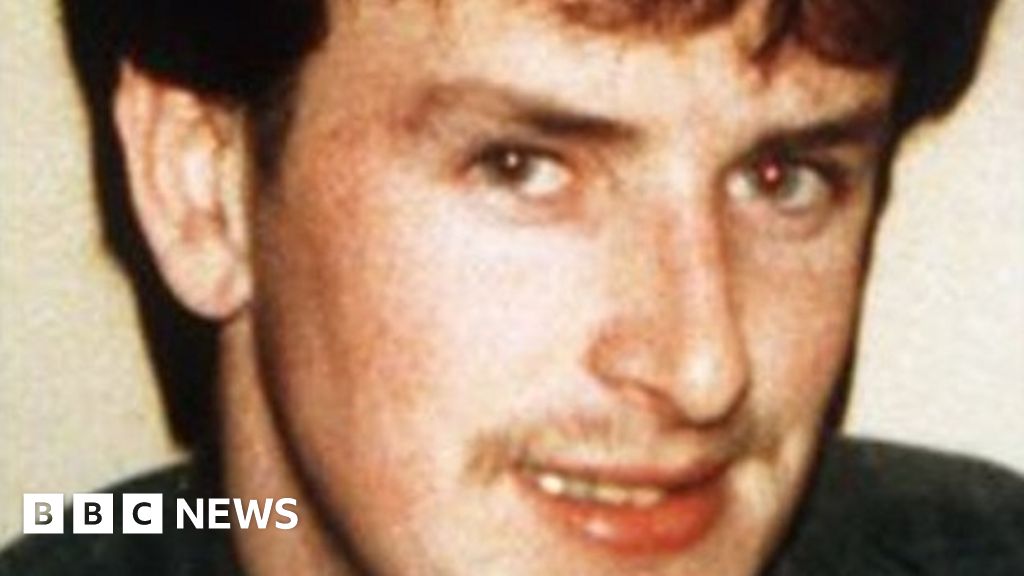 Decision not to prosecute soldier over killing to be reviewed - BBC News