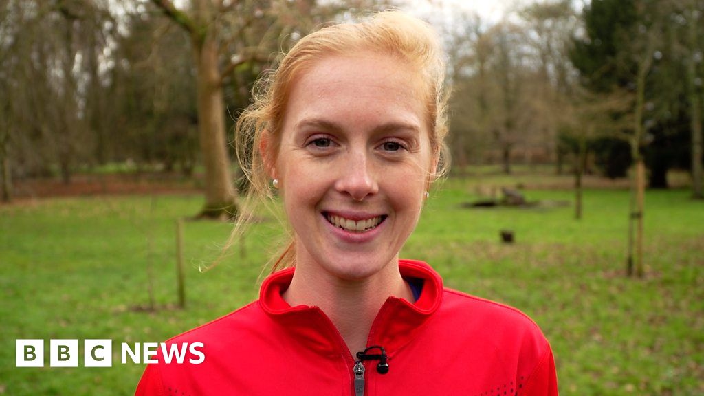 World female parkrun record broken in Cardiff - BBC News
