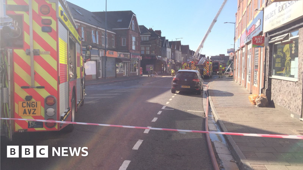 Second fire in two days on City Road, Cardiff - BBC News