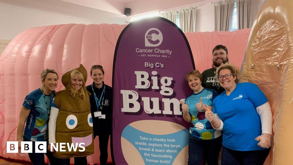 Cancer charity hopes 'Big Bum' fundraiser will attract hundreds - BBC News