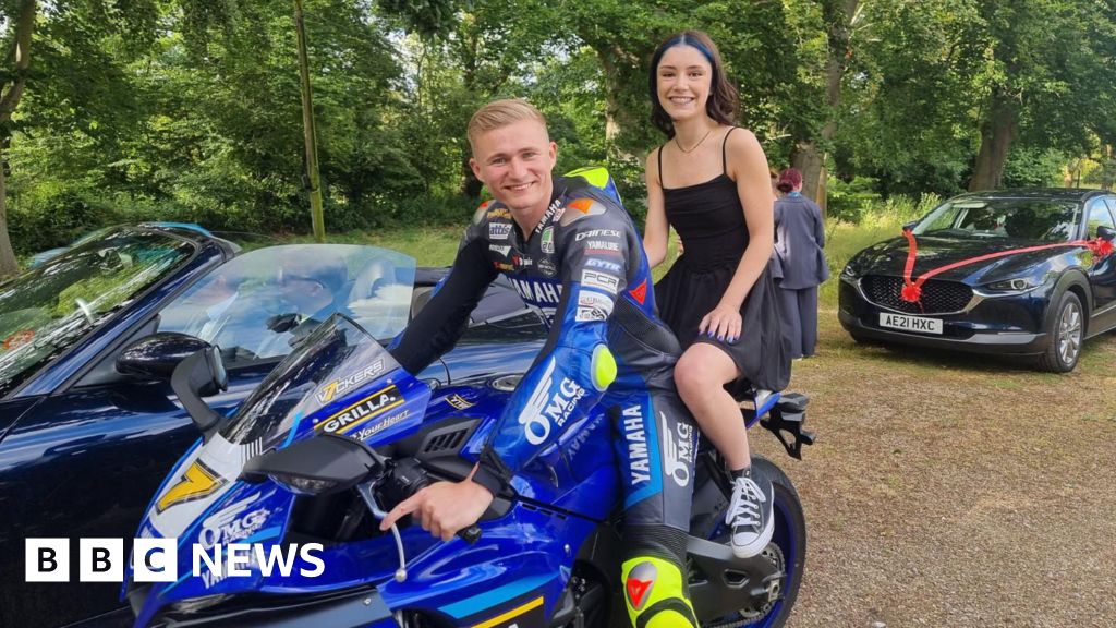 Norfolk superbike fan rides in style to school prom - BBC News
