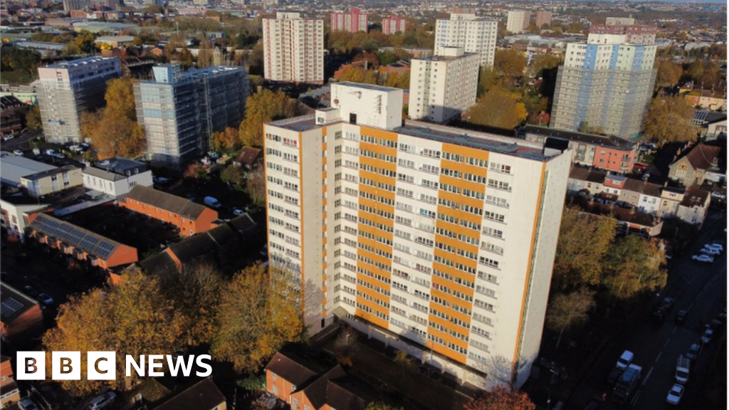 Barton House residents told they can return home - BBC News