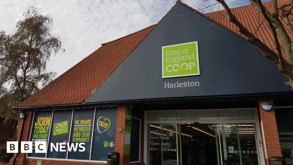 'Receipts on request' at East of England Co-op stores - BBC News