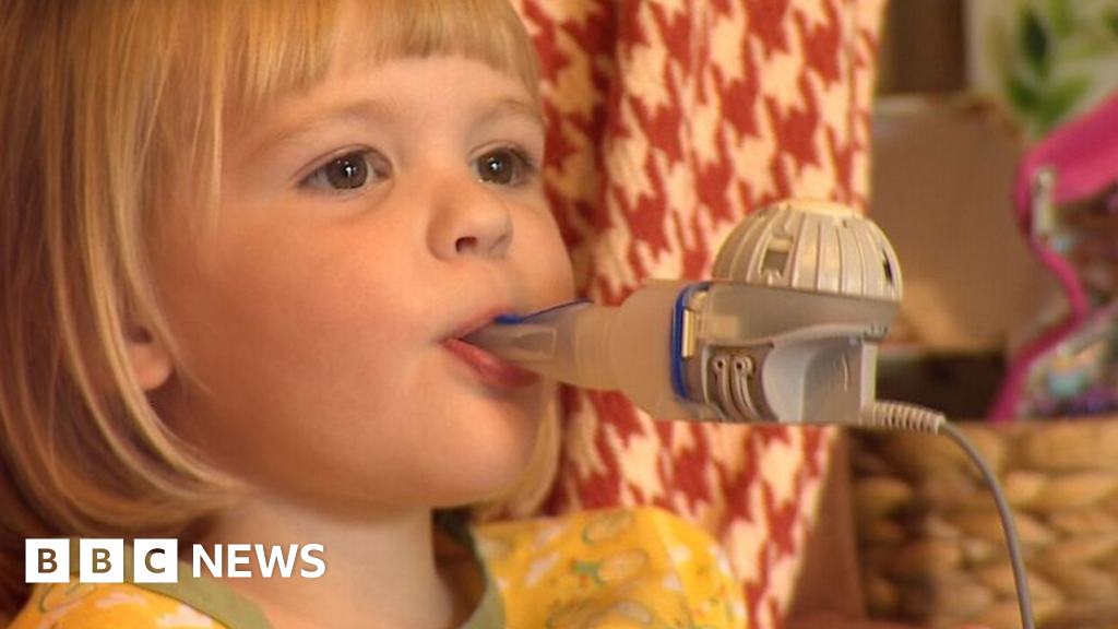 Cystic fibrosis mothers' plea over 'life-changing' drug - BBC News