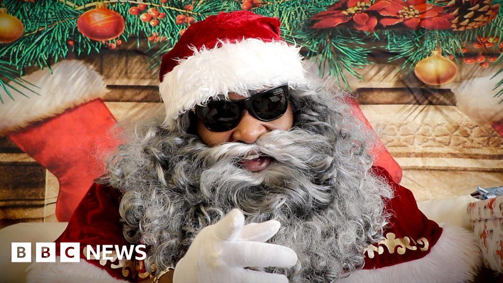 The black Santa celebrating diversity this Christmas - BBC News