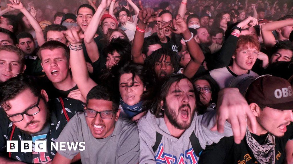 First census of the UK's live music scene planned - BBC News