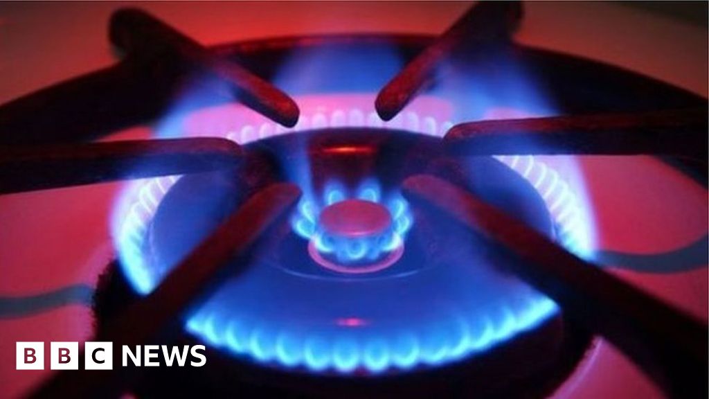 Manx Gas: Isle of Man customers face 3.5% price increase - BBC News