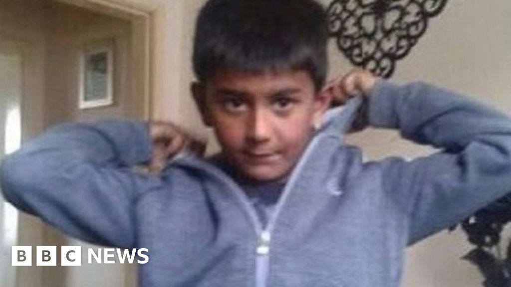 Rotherham canal death boy named as Subhaan Ali, 11 - BBC News