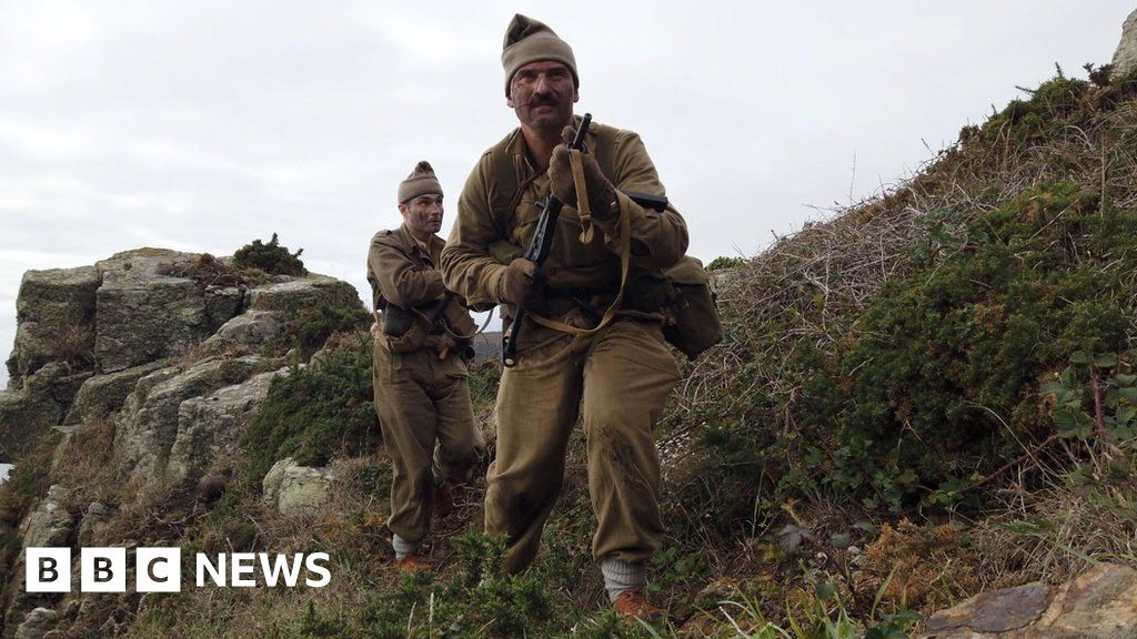 Operation Basalt: Sark WW2 commando raid remembered - BBC News