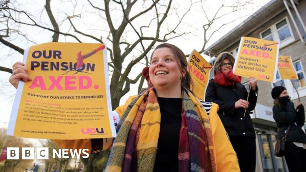 Deal Offered In University Pensions Row