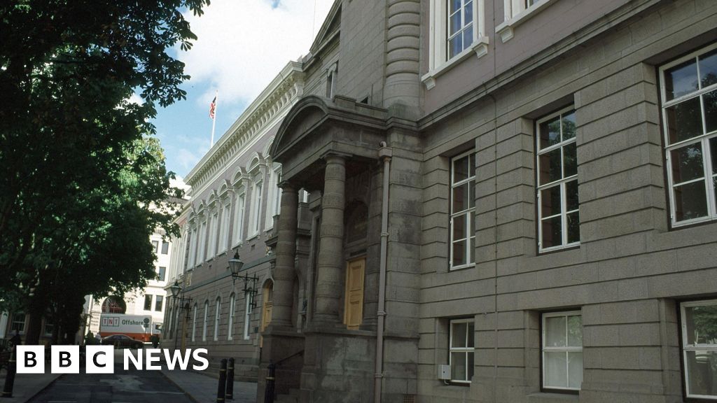 Report to help the development of businesses published - BBC News