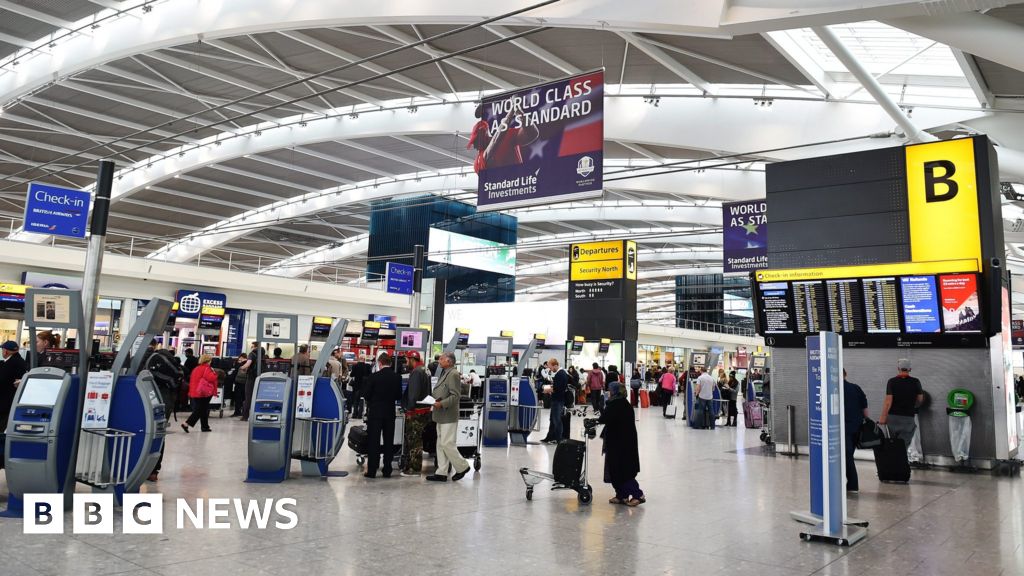 Heathrow air quality 'key to expansion decision' - BBC News