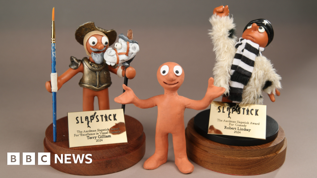 Comedy legends receive bespoke Morph awards at Slapstick Festival
