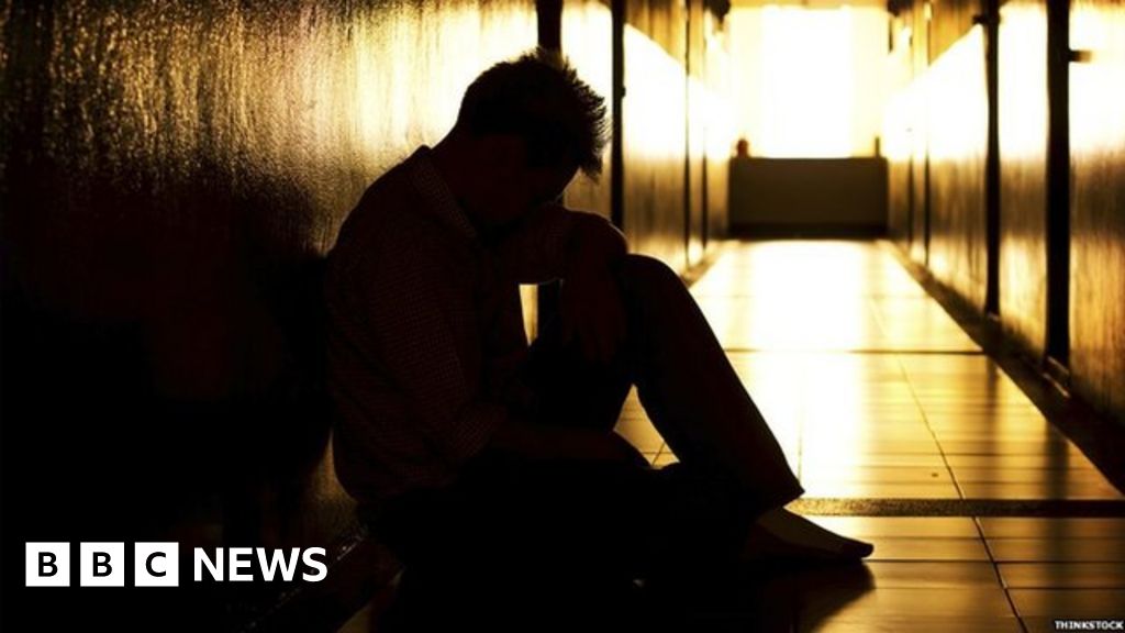 NHS England: Many psychiatric patients 'being failed' - BBC News