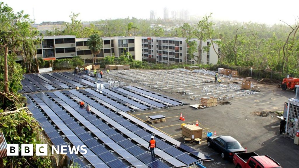 Tesla solar power arrives in Puerto Rico - BBC News