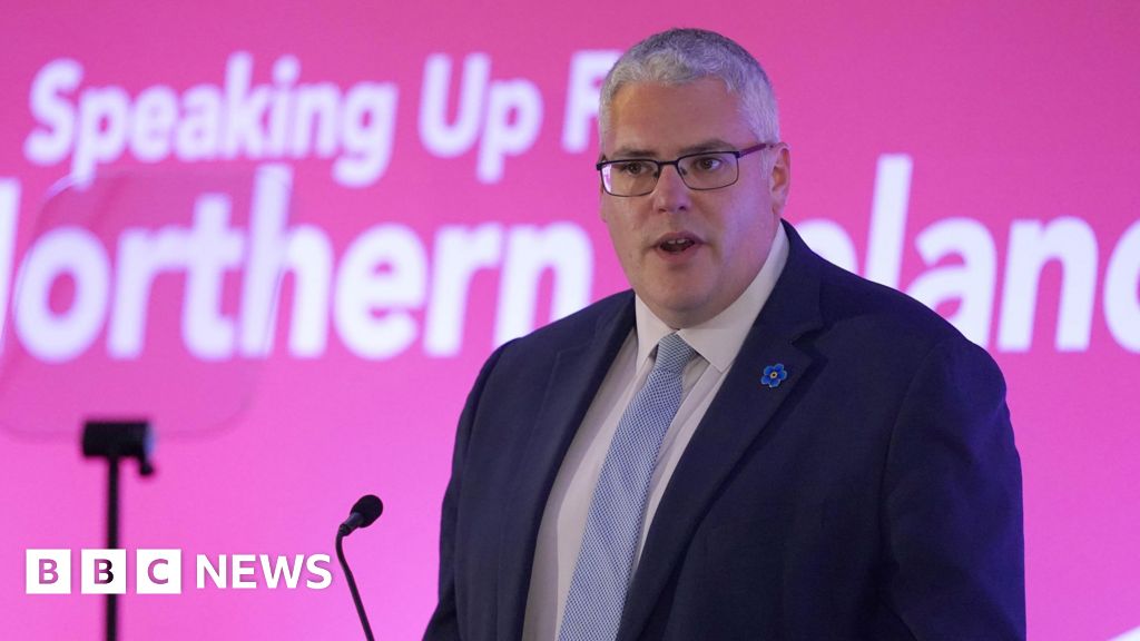 DUP: Robinson pledges new approach in conference speech - BBC News