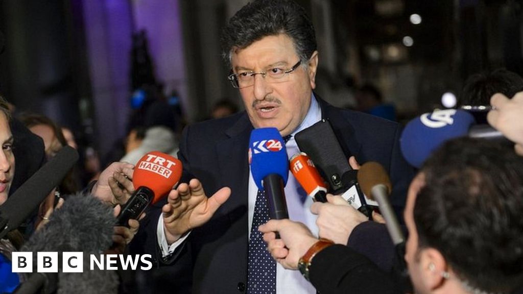 Syria conflict: Opposition sets terms for Geneva peace talks - BBC News