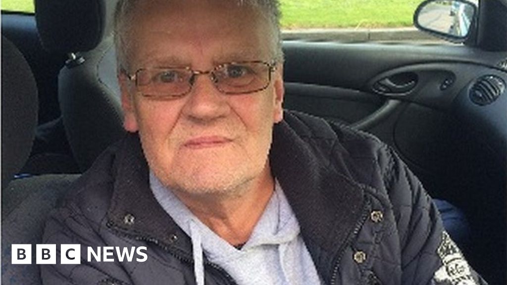 'Psycho' carvery waitress jailed for chef murder - BBC News