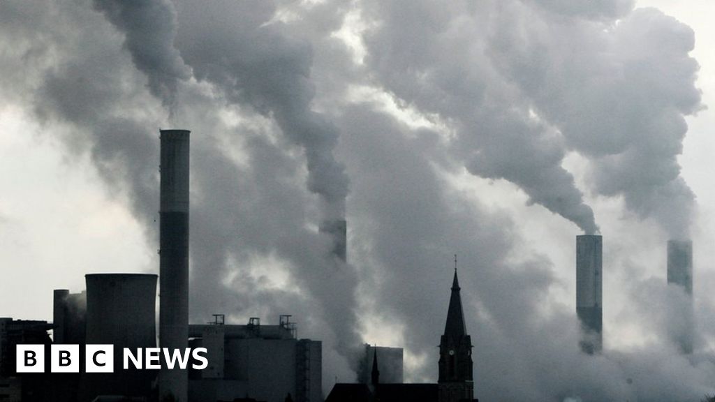Emissions 'far above' 2C target - BBC News