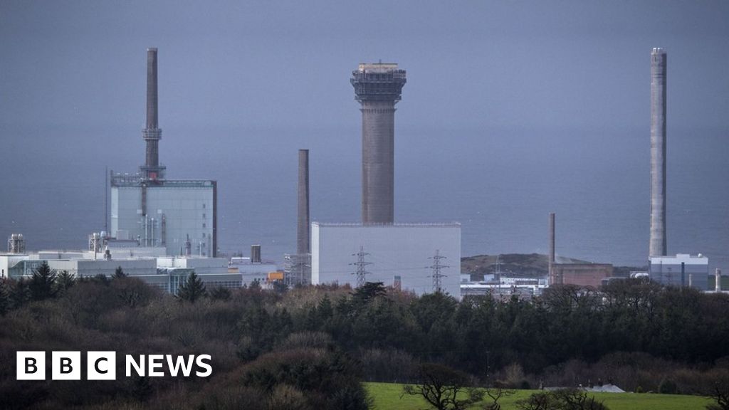 Sellafield issued with improvement notice after cable-strike - BBC News