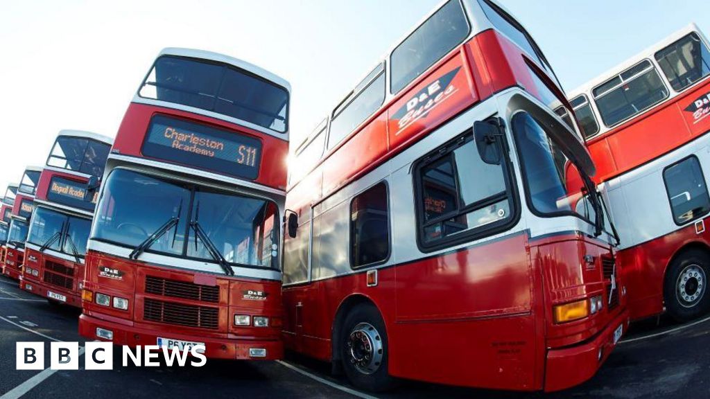 Highland Council takes over Inverness bus firm D&E Coaches - BBC News