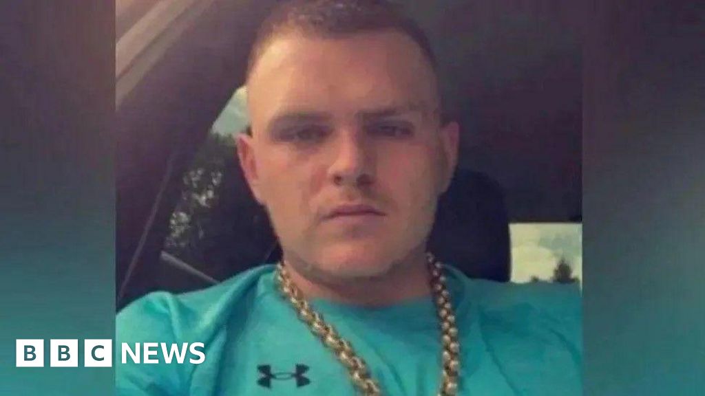 Walsall shooting: Second murder charge over Connor Brookes death - BBC News