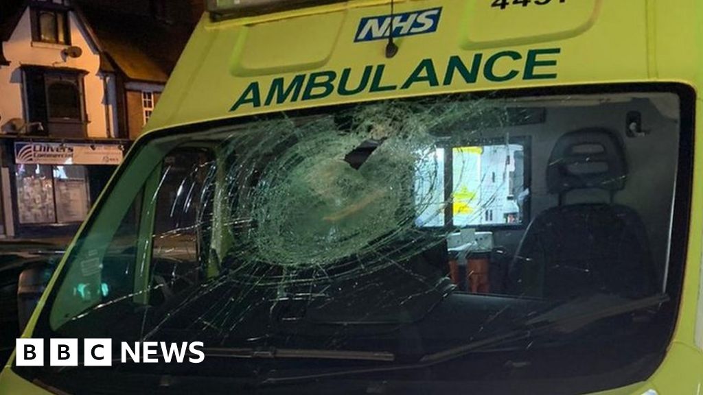 Ambulance windscreen smashed while on 999 call in Moseley - BBC News