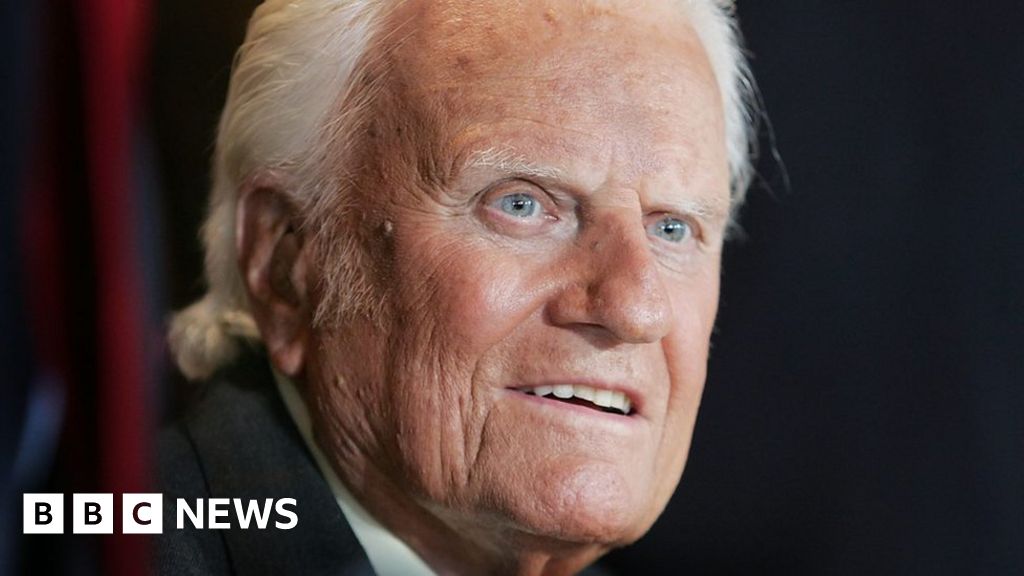 Billy Graham: A 20th Century evangelist - BBC News