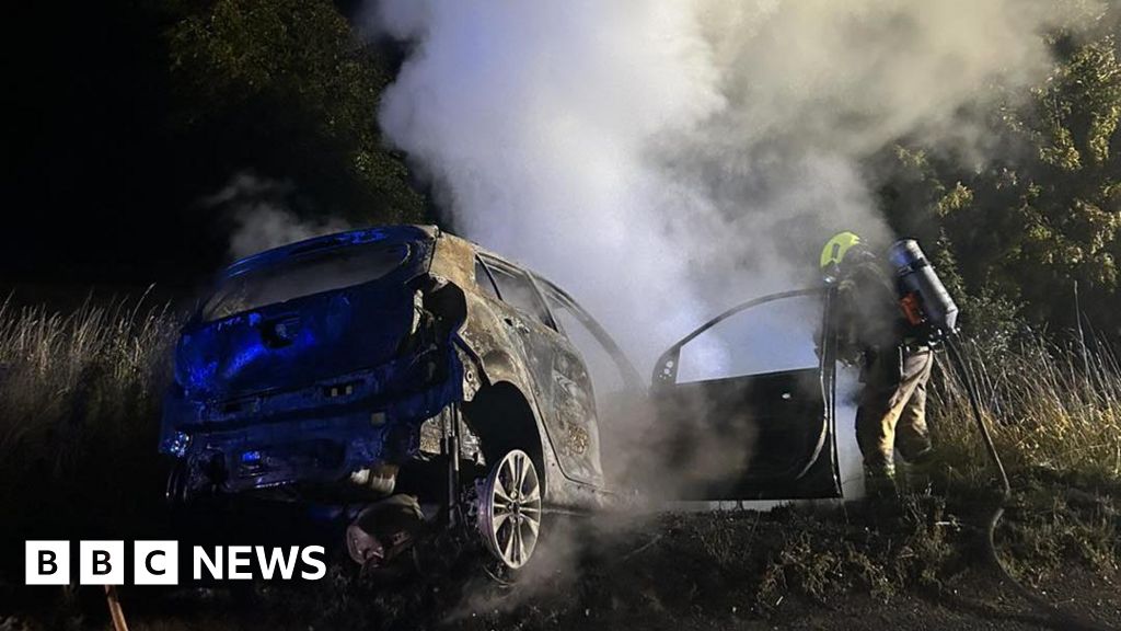Essex fire crews deal with 'deliberate' car fire in Matching Green ...